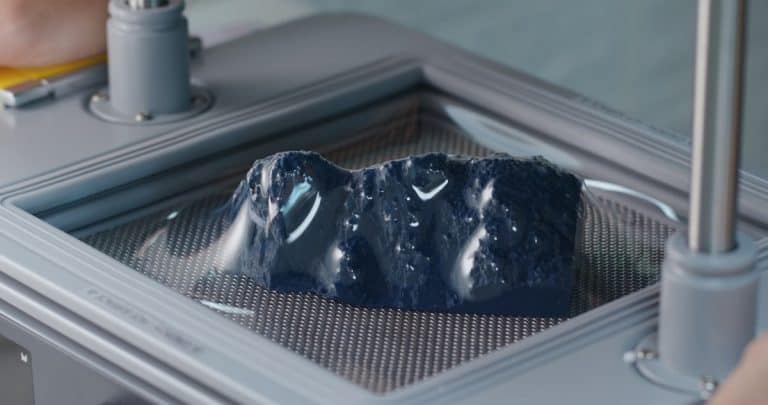 Is Vacuum Forming Cheaper than Injection Molding? – 3dprintscape.com